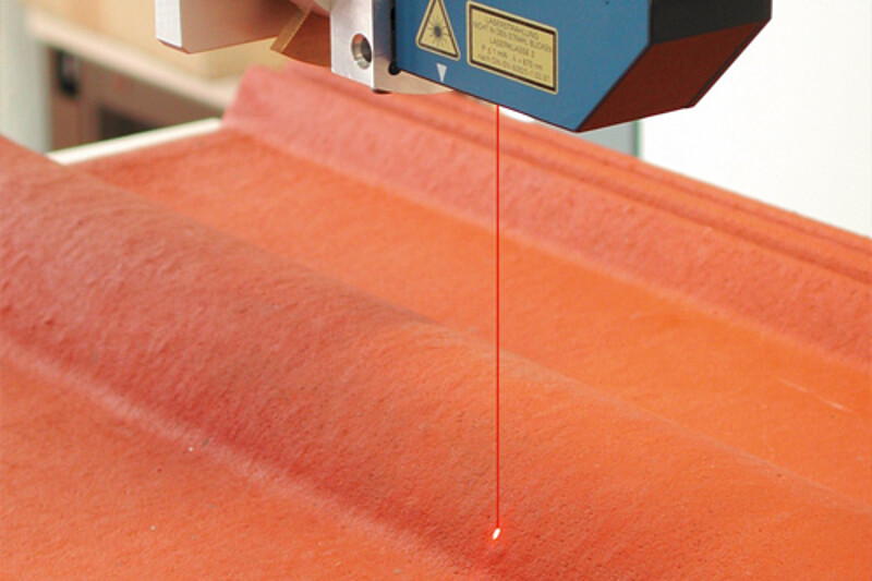 Roof tiles 3D test | Micro-Epsilon